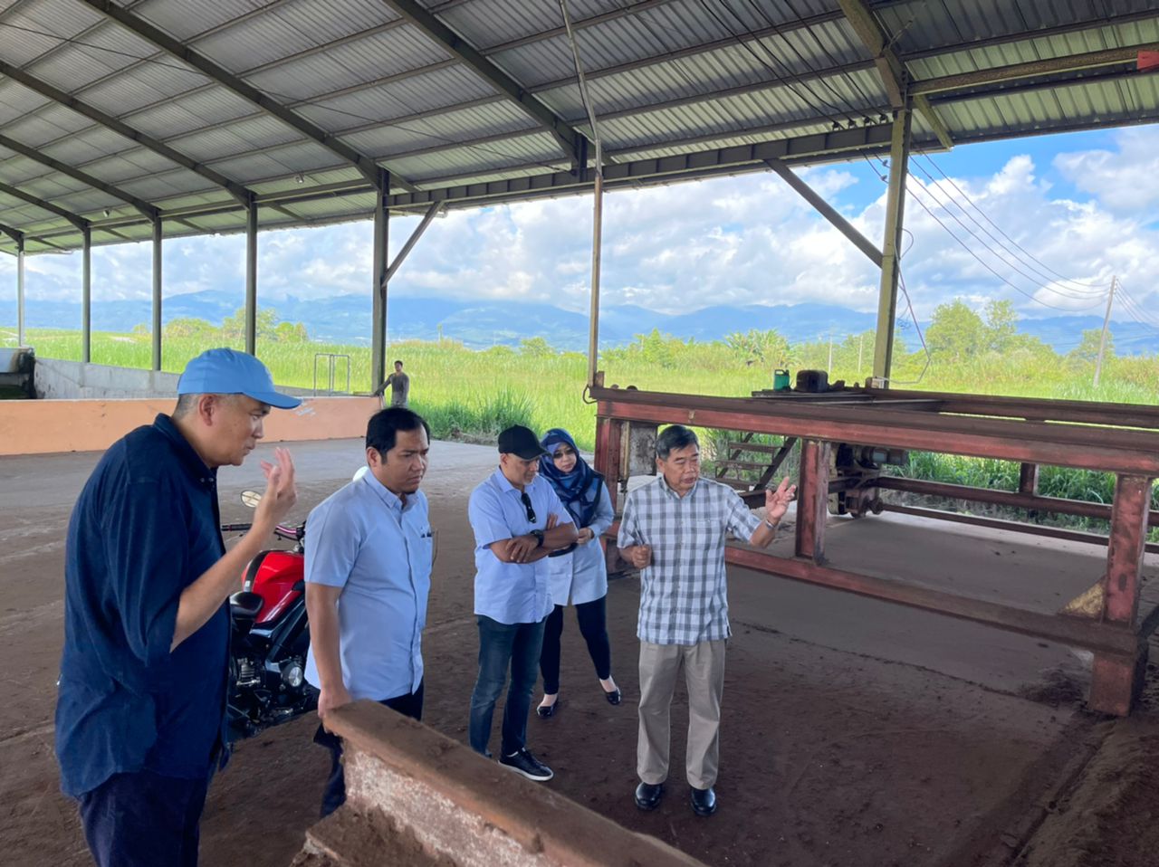 Day Tour Visit By Dato’ Mohamed Raffe Chekku And Datuk Seri Mohd ...